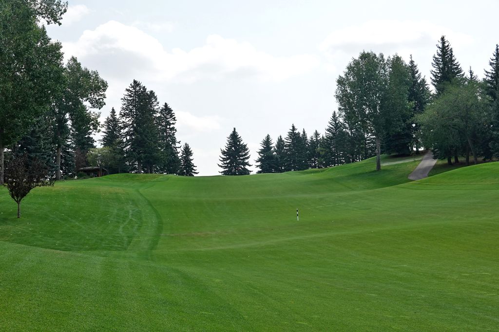 Calgary Golf & Country Club (Calgary, Alberta) | GolfCourseGurus