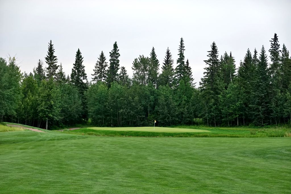 Northern Bear Golf Club (Sherwood Park, Alberta) | GolfCourseGurus