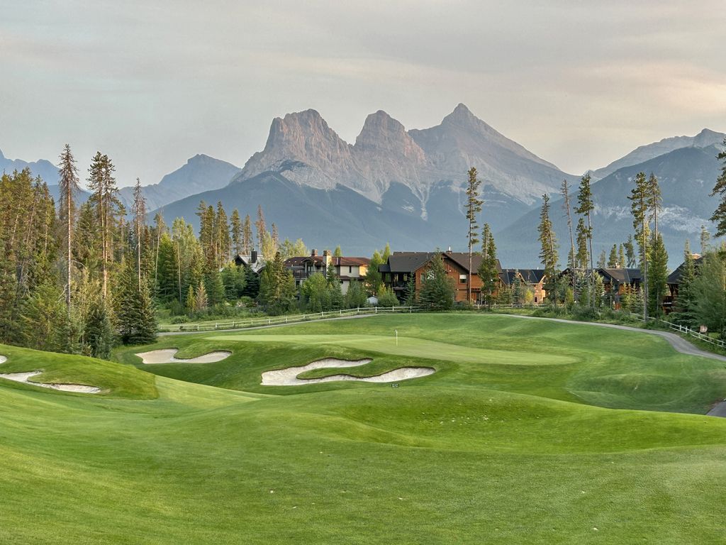Silvertip Resort (Canmore, Alberta) | GolfCourseGurus