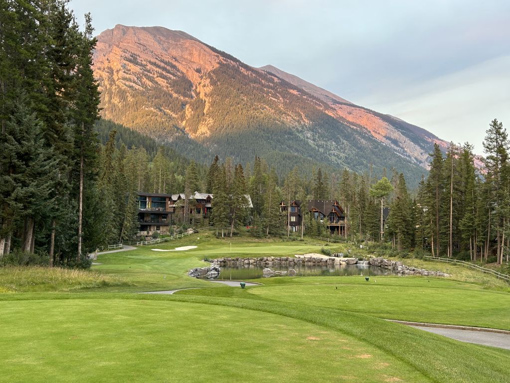 Silvertip Resort (Canmore, Alberta) | GolfCourseGurus