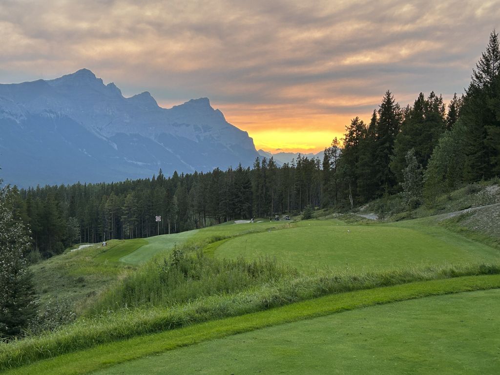 Silvertip Resort (Canmore, Alberta) | GolfCourseGurus