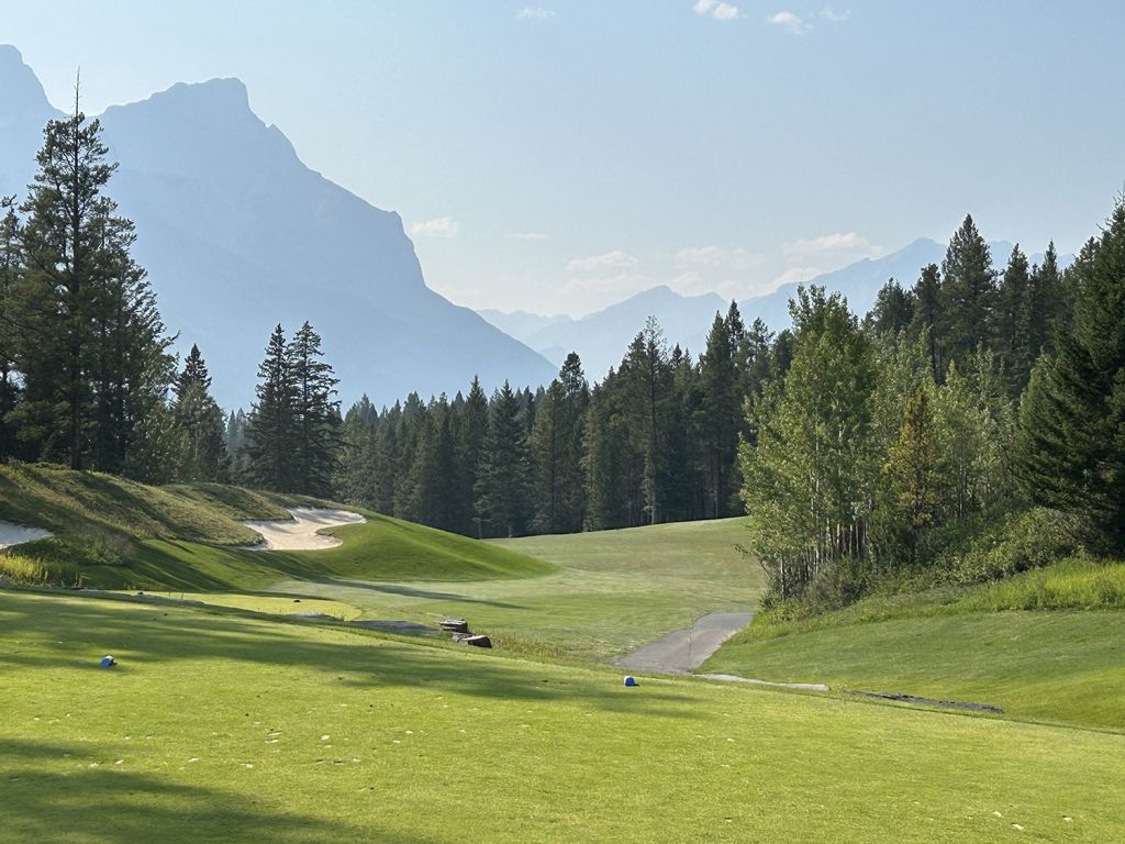 Silvertip Resort (Canmore, Alberta) | GolfCourseGurus