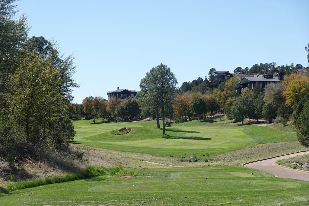 Photographs | GolfCourseGurus