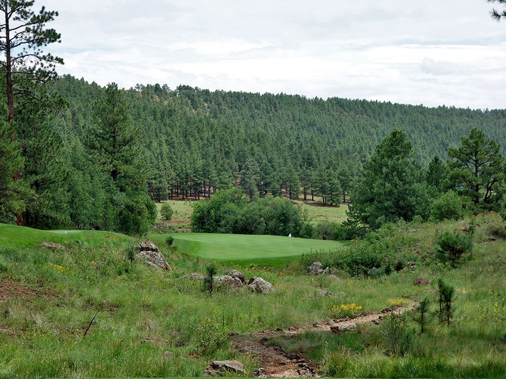 Photographs | GolfCourseGurus