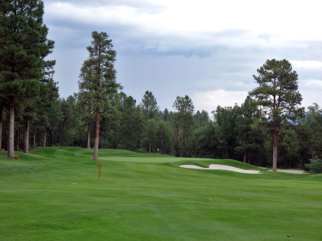 Photographs | GolfCourseGurus