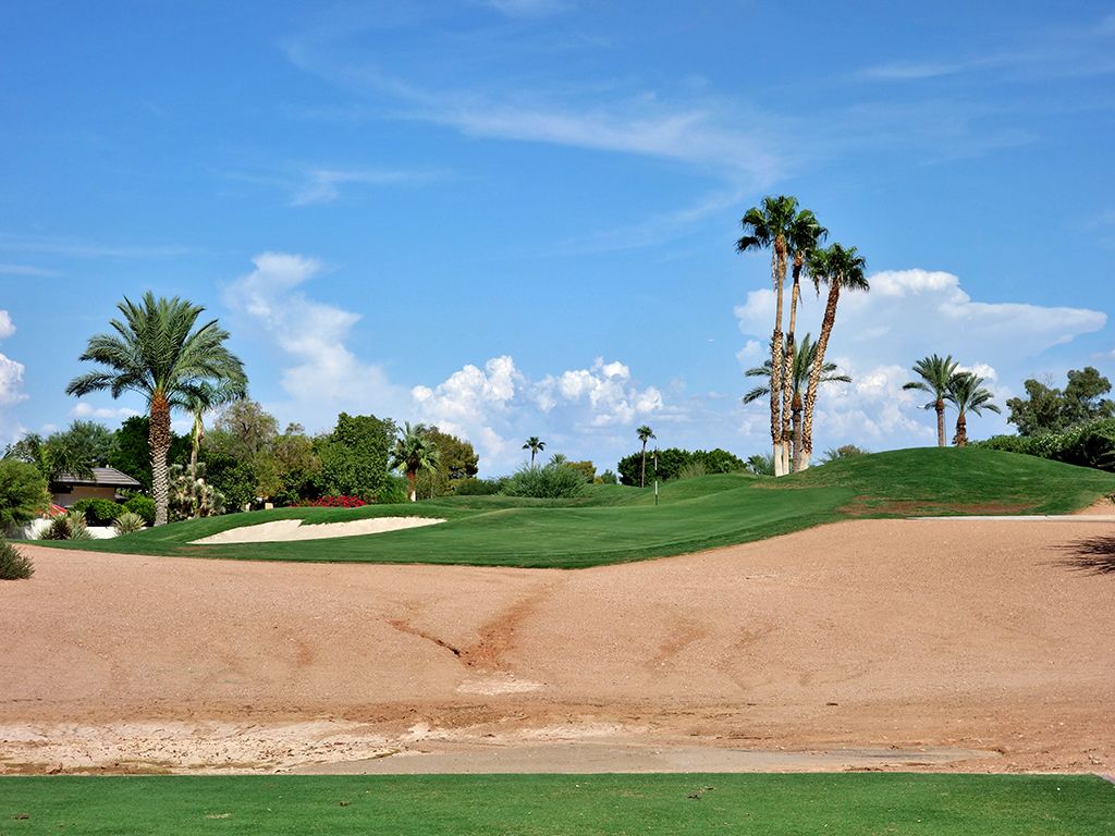 Photographs | GolfCourseGurus