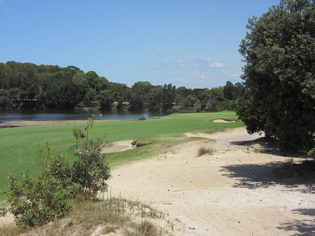Photographs | GolfCourseGurus