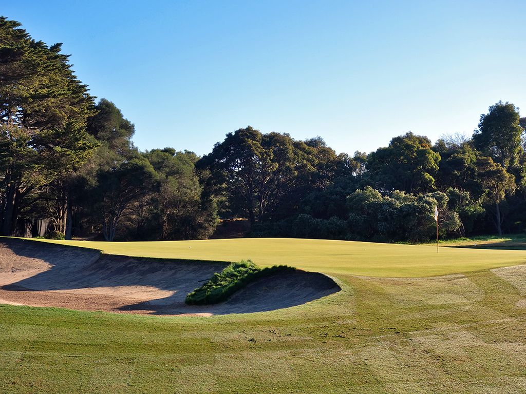 Photographs | GolfCourseGurus