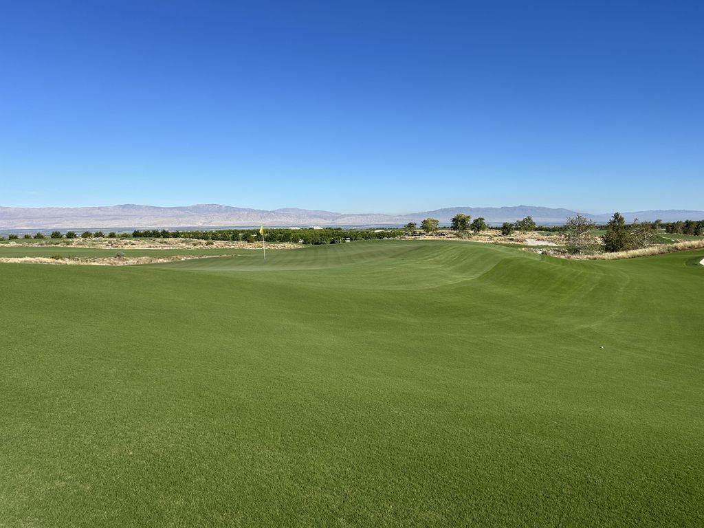 Photographs | GolfCourseGurus