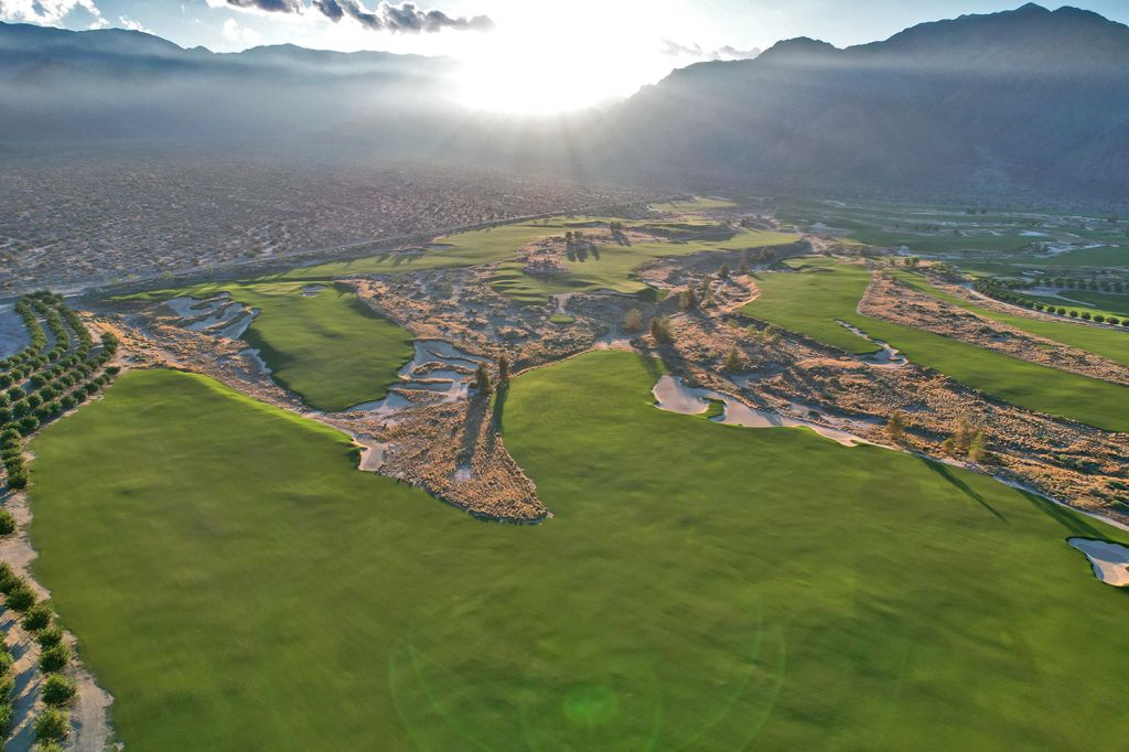 Photographs | GolfCourseGurus