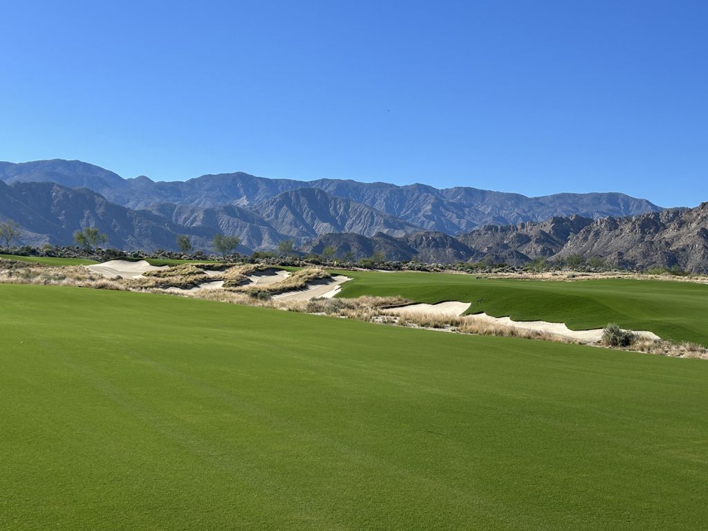Photographs | GolfCourseGurus