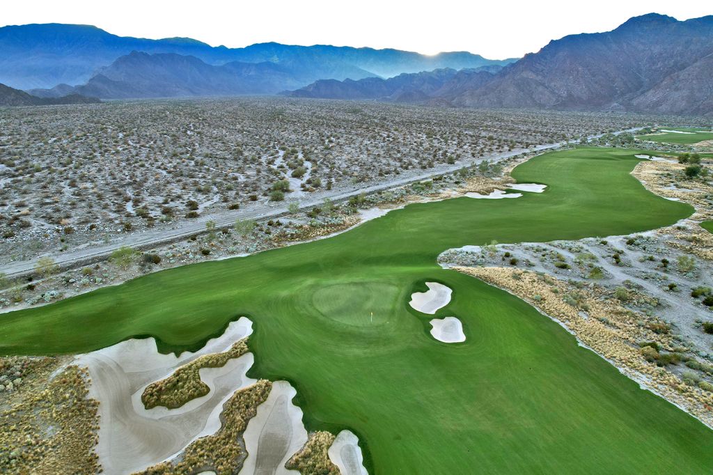 Photographs | GolfCourseGurus