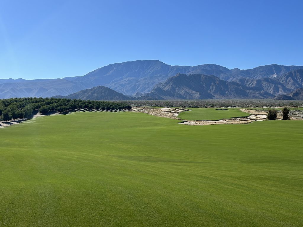 Photographs | GolfCourseGurus