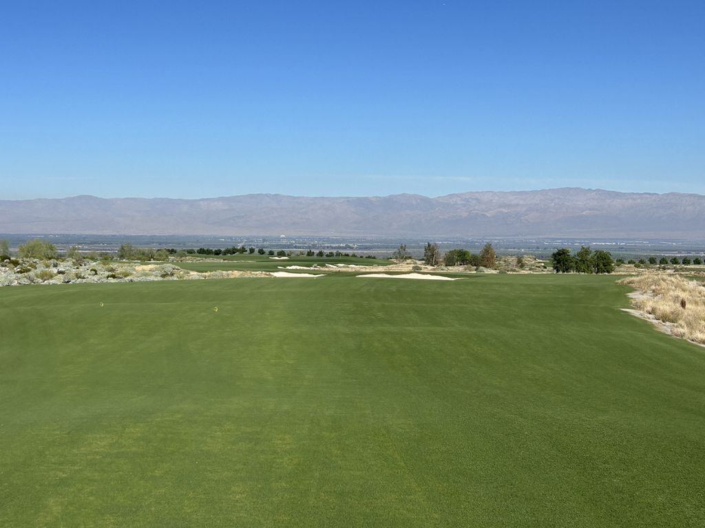 Photographs | GolfCourseGurus