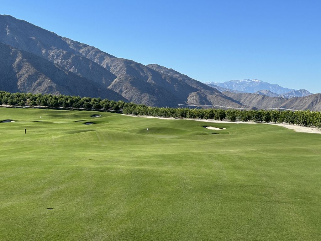 Photographs | GolfCourseGurus