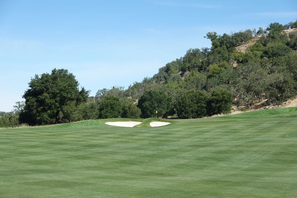 Photographs | GolfCourseGurus