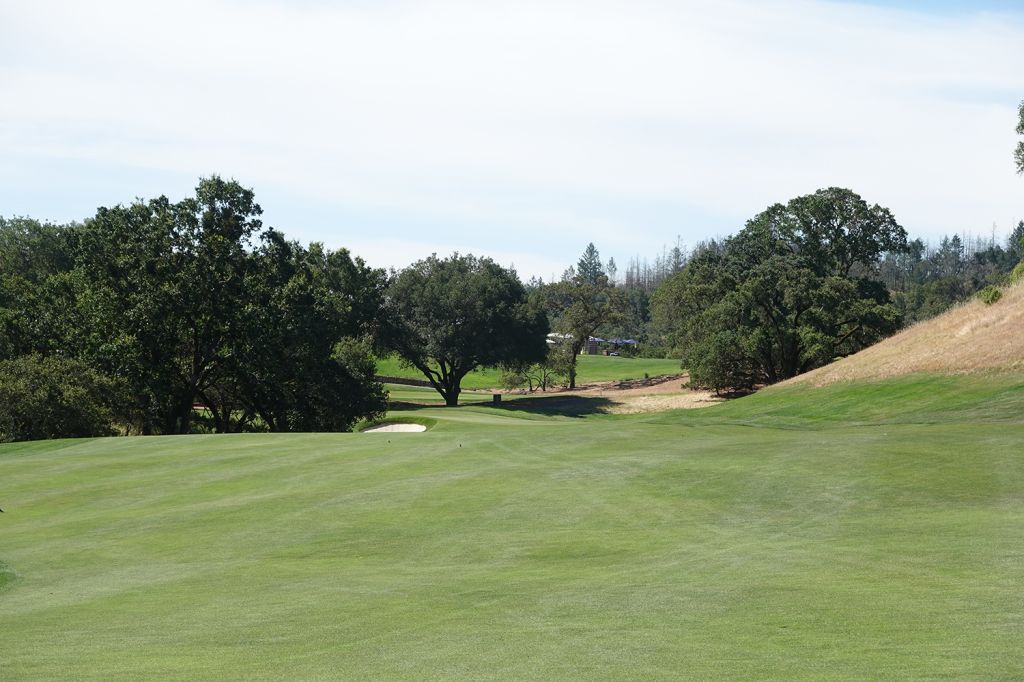 Photographs | GolfCourseGurus