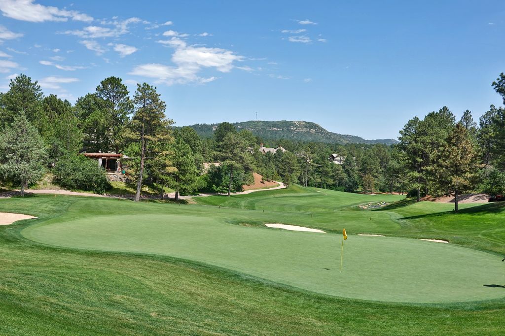 Castle Pines Golf Club (Castle Rock, Colorado) | GolfCourseGurus