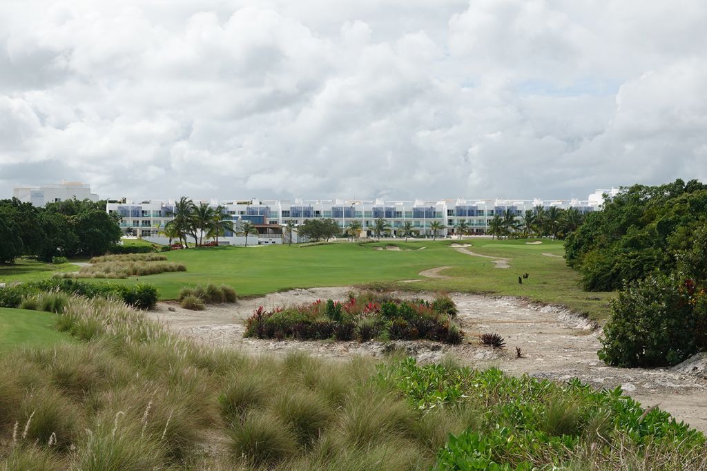 Photographs | GolfCourseGurus