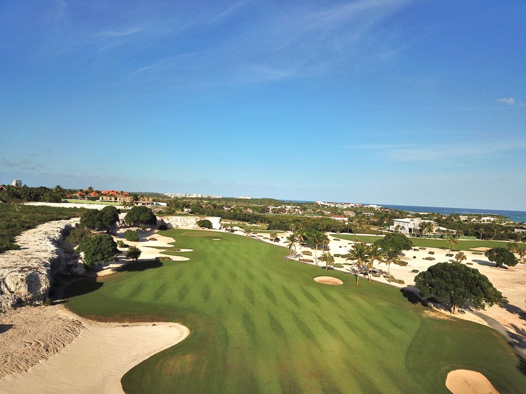 Photographs | GolfCourseGurus
