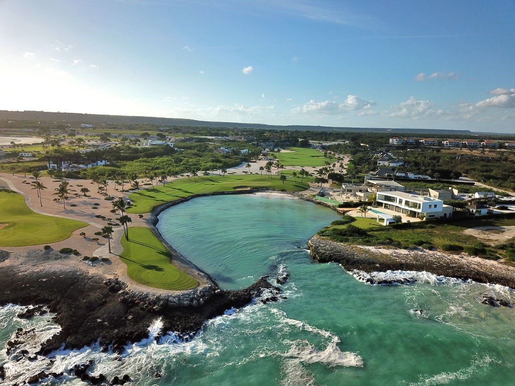 Photographs | GolfCourseGurus