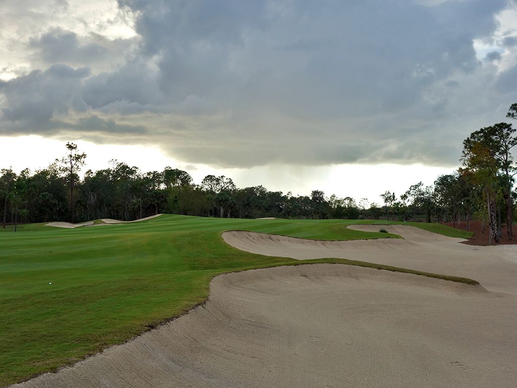 Photographs | GolfCourseGurus