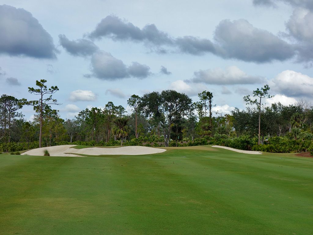 Photographs | GolfCourseGurus