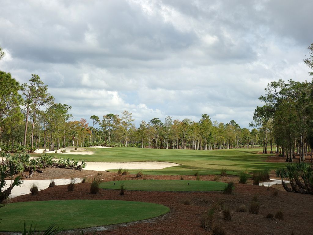 Photographs | GolfCourseGurus