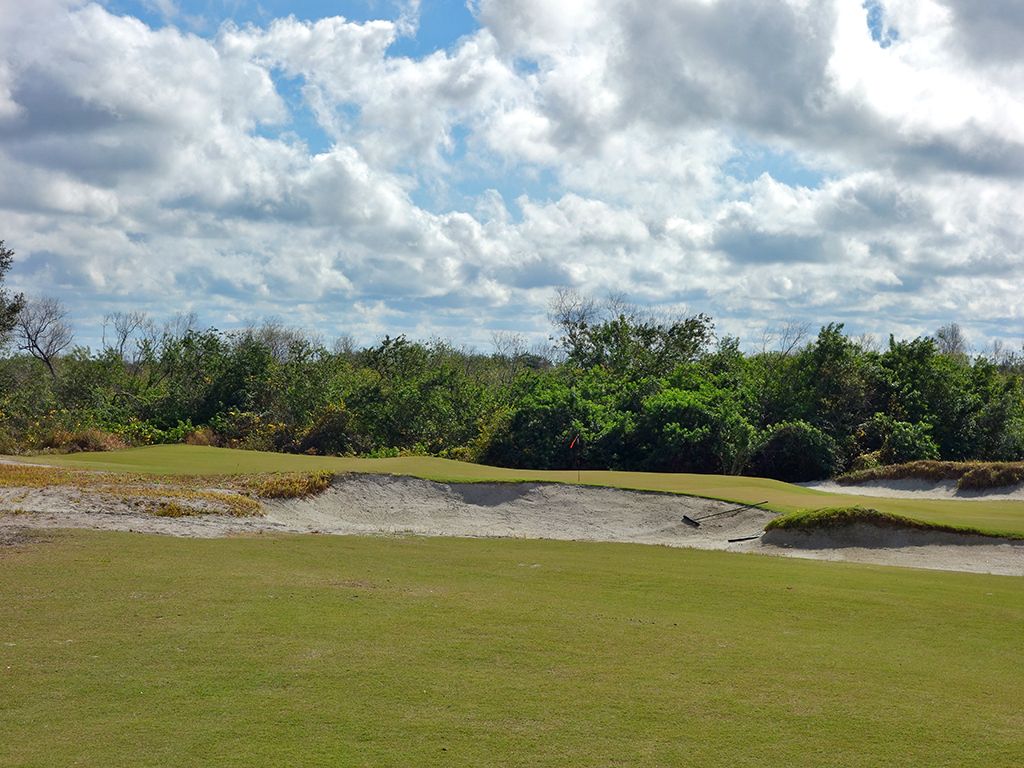 Photographs | GolfCourseGurus