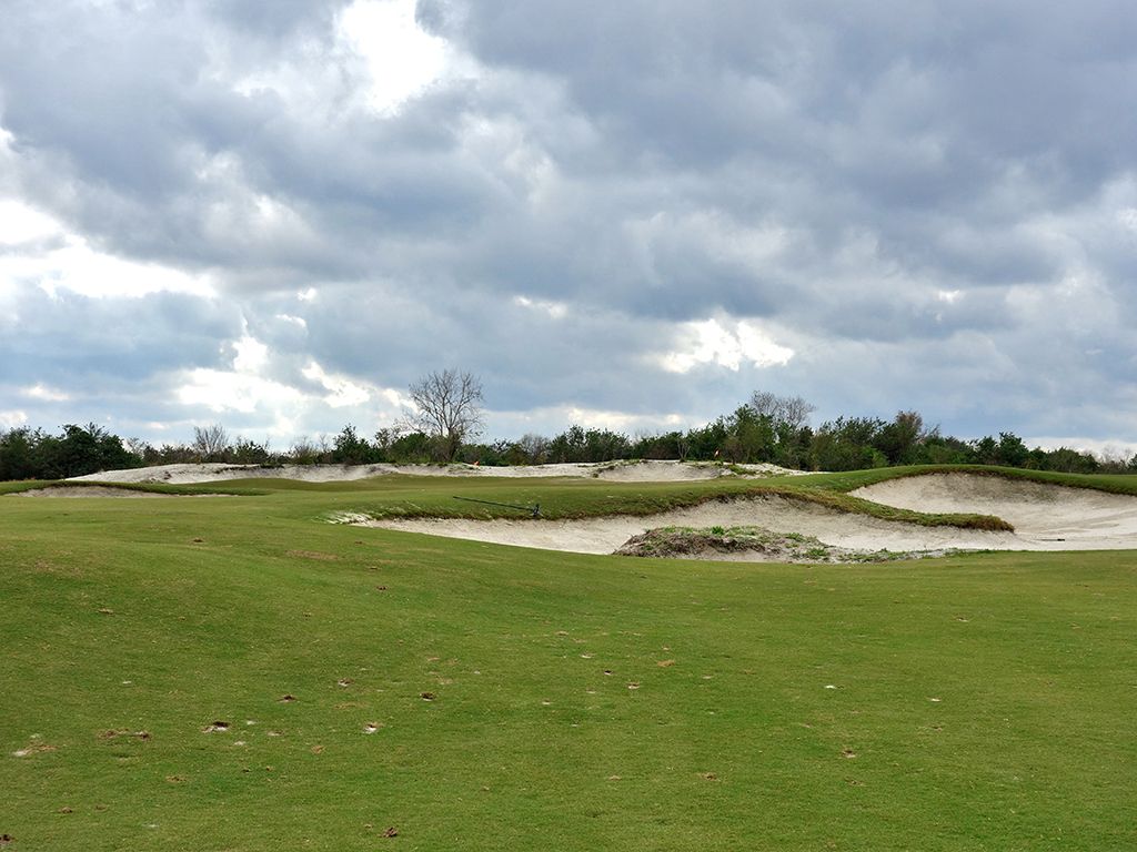 Photographs | GolfCourseGurus