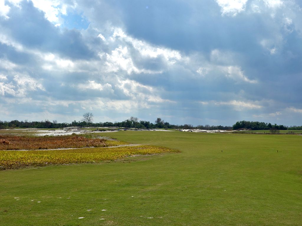 Photographs | GolfCourseGurus