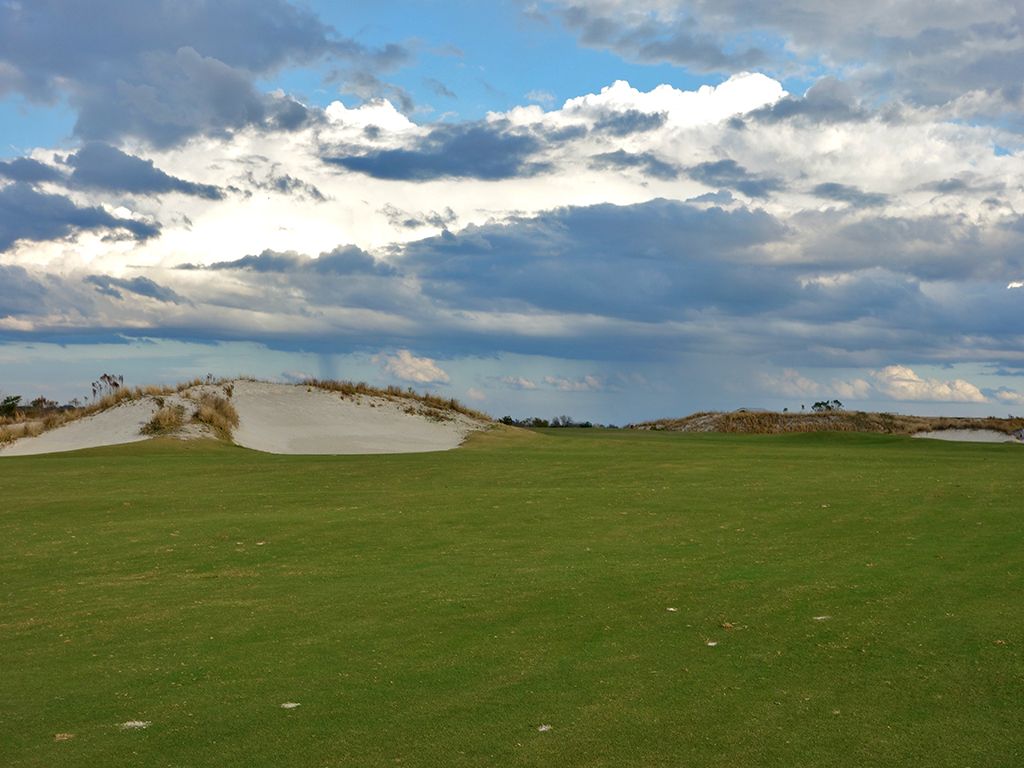 Photographs | GolfCourseGurus