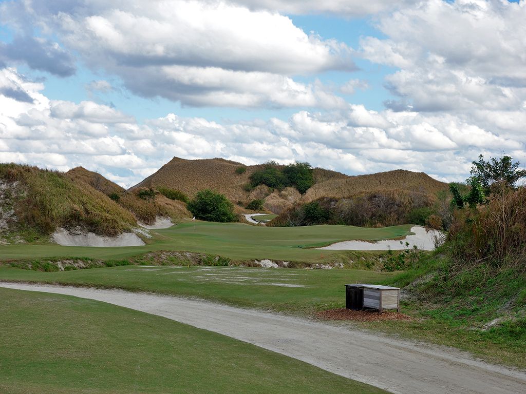 Photographs | GolfCourseGurus