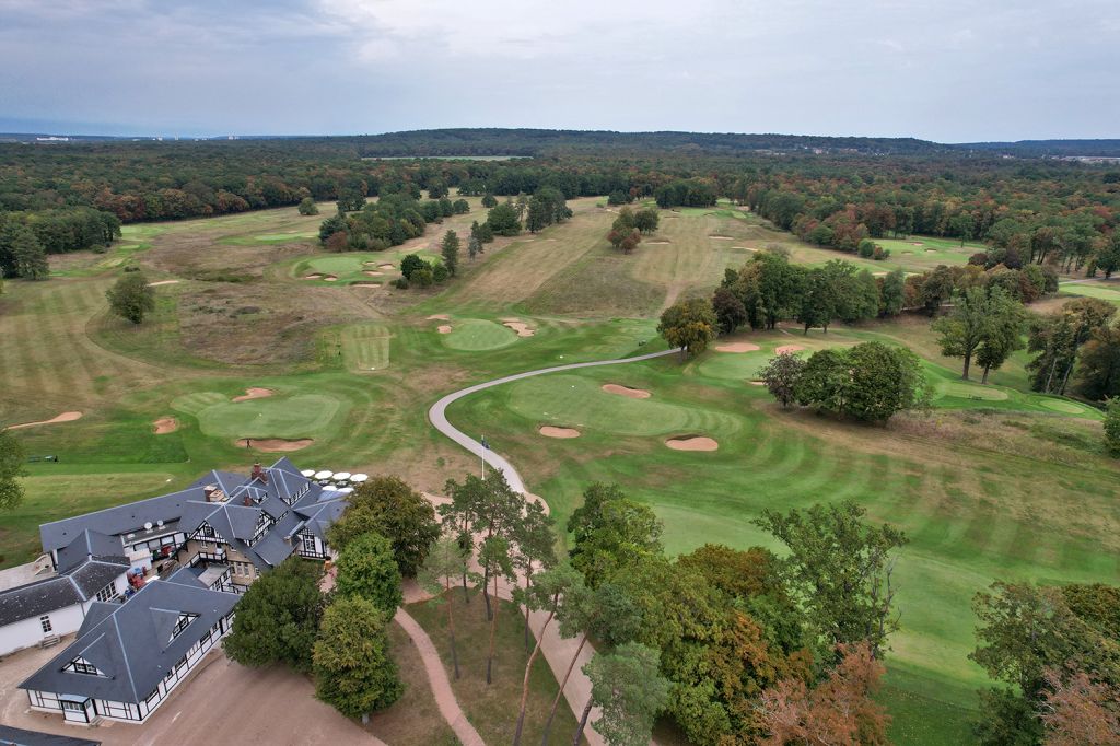 Photographs | GolfCourseGurus