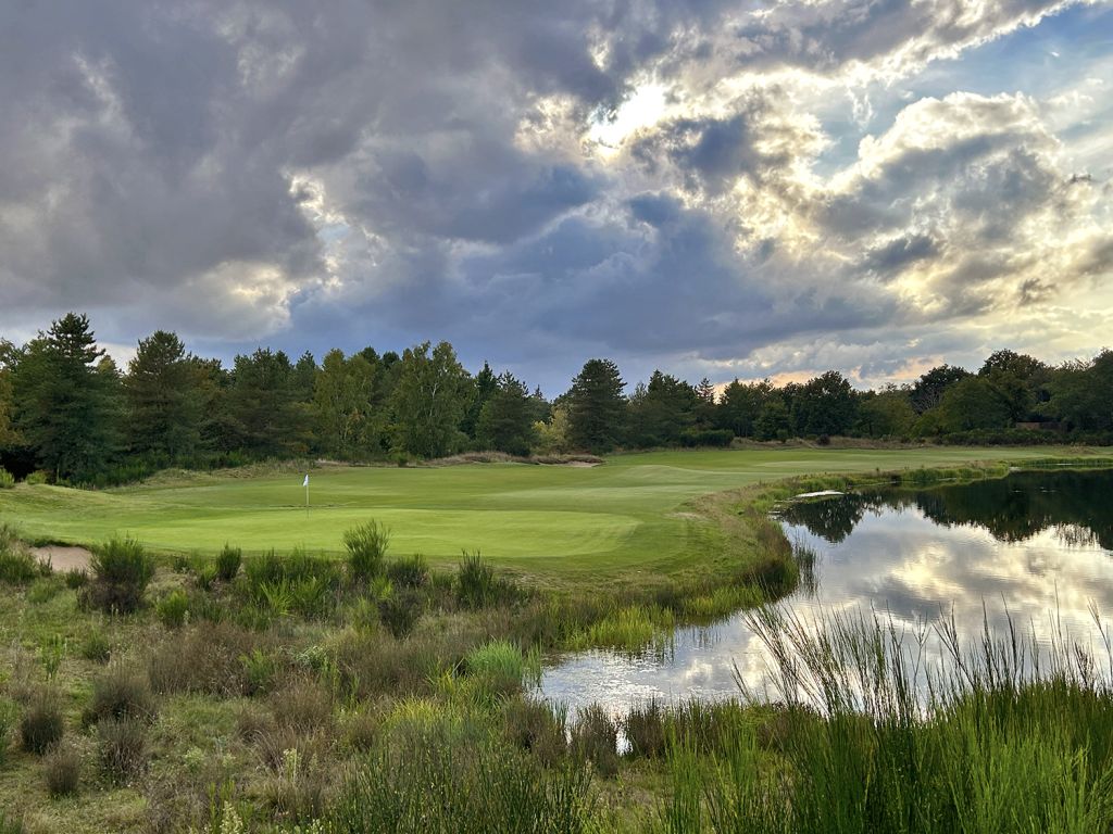 Photographs | GolfCourseGurus
