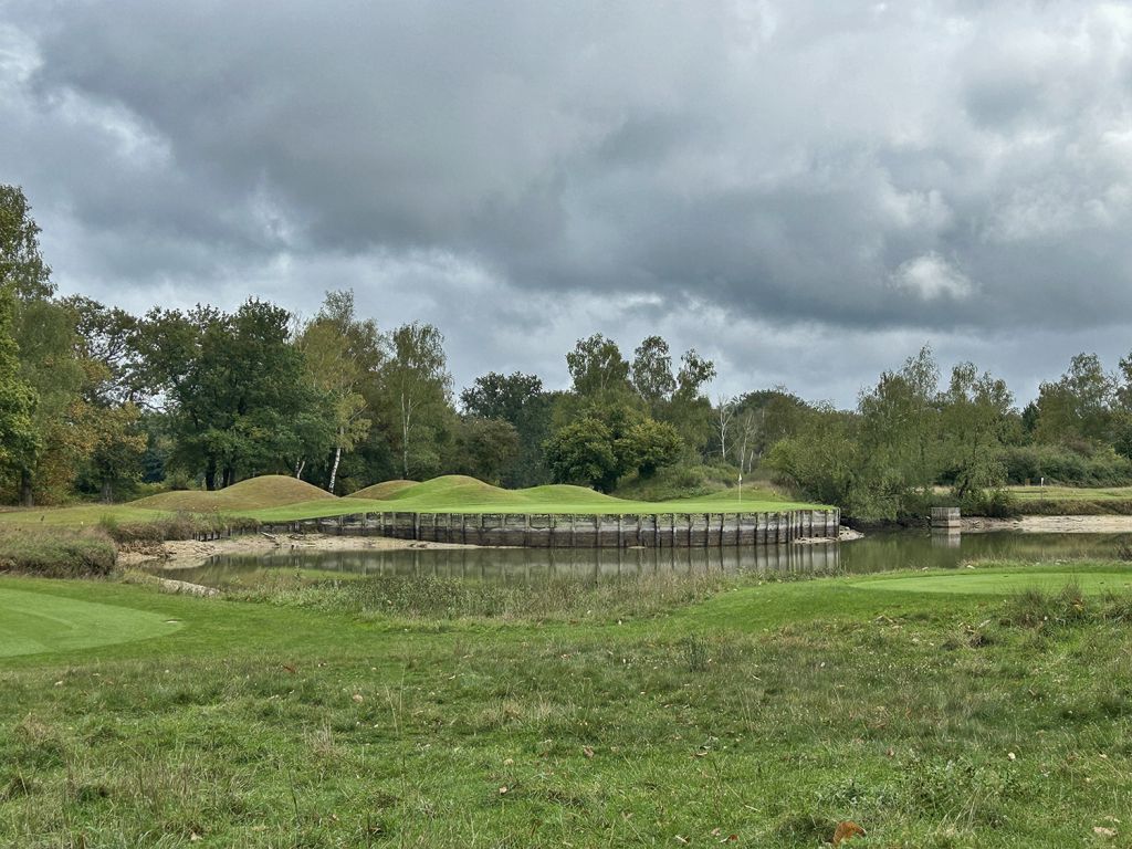 Les Bordes Golf Club (Old) (Saint-Laurent-Nouan, Loiret) | GolfCourseGurus