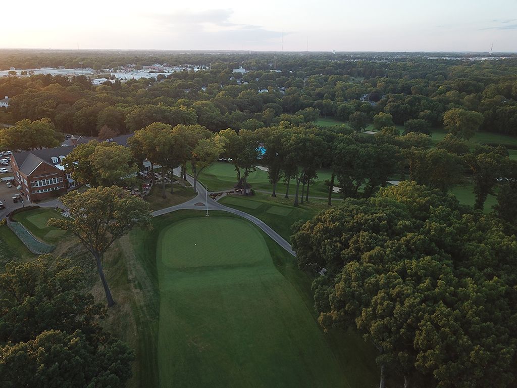 The Cedar Rapids Country Club (Cedar Rapids, Iowa) | GolfCourseGurus