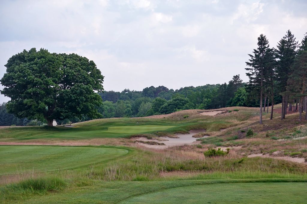 Photographs | GolfCourseGurus