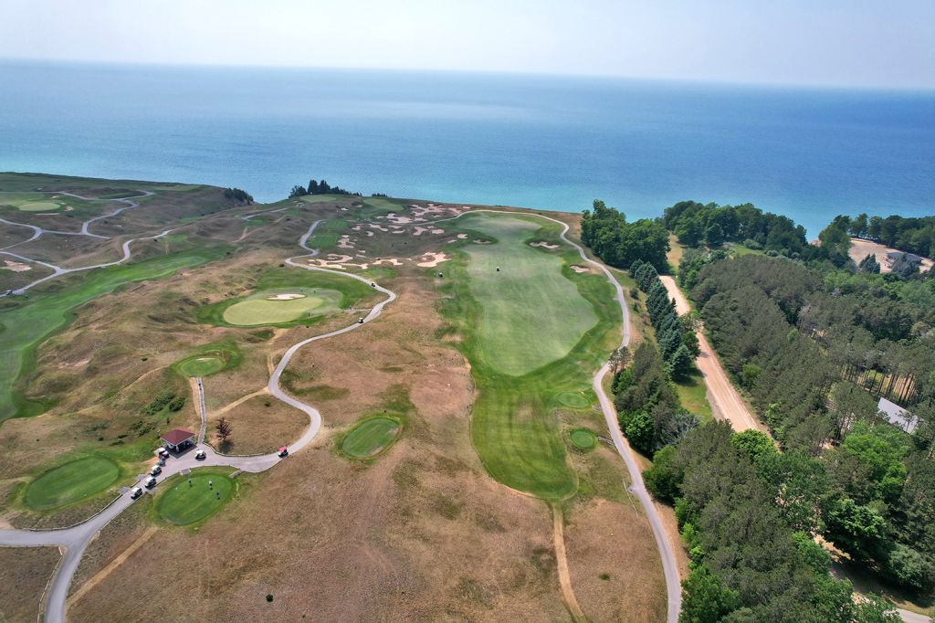 Photographs | GolfCourseGurus