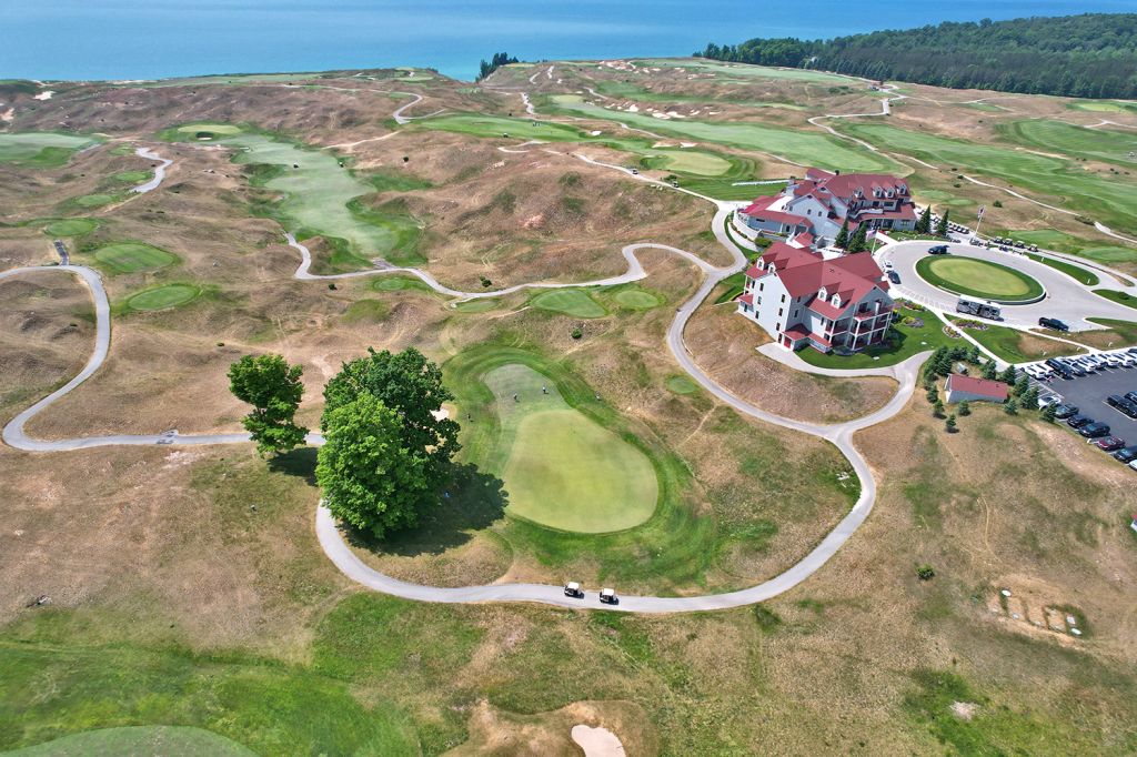 Photographs | GolfCourseGurus