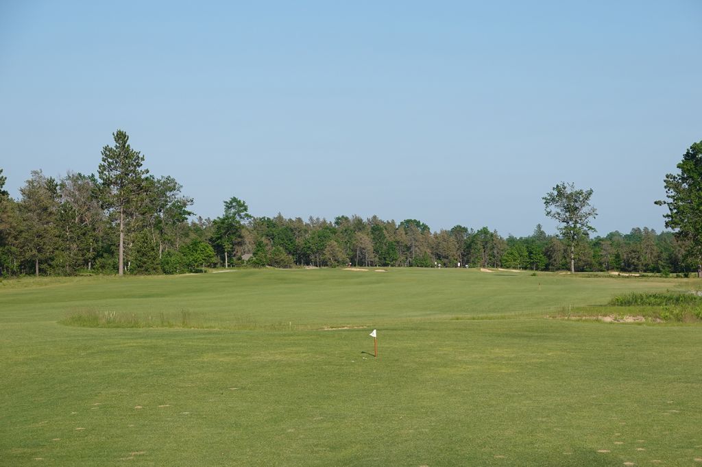 The (Black) Loop (Roscommon, Michigan) | GolfCourseGurus