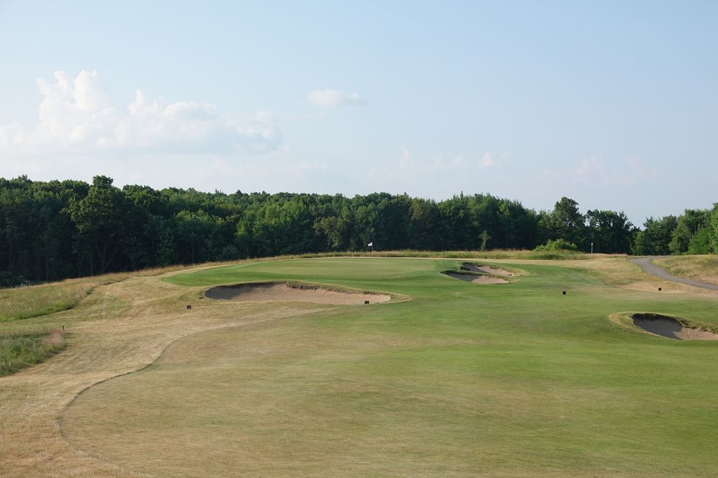 Stoatin Brae Golf Club (Augusta, Michigan) | GolfCourseGurus