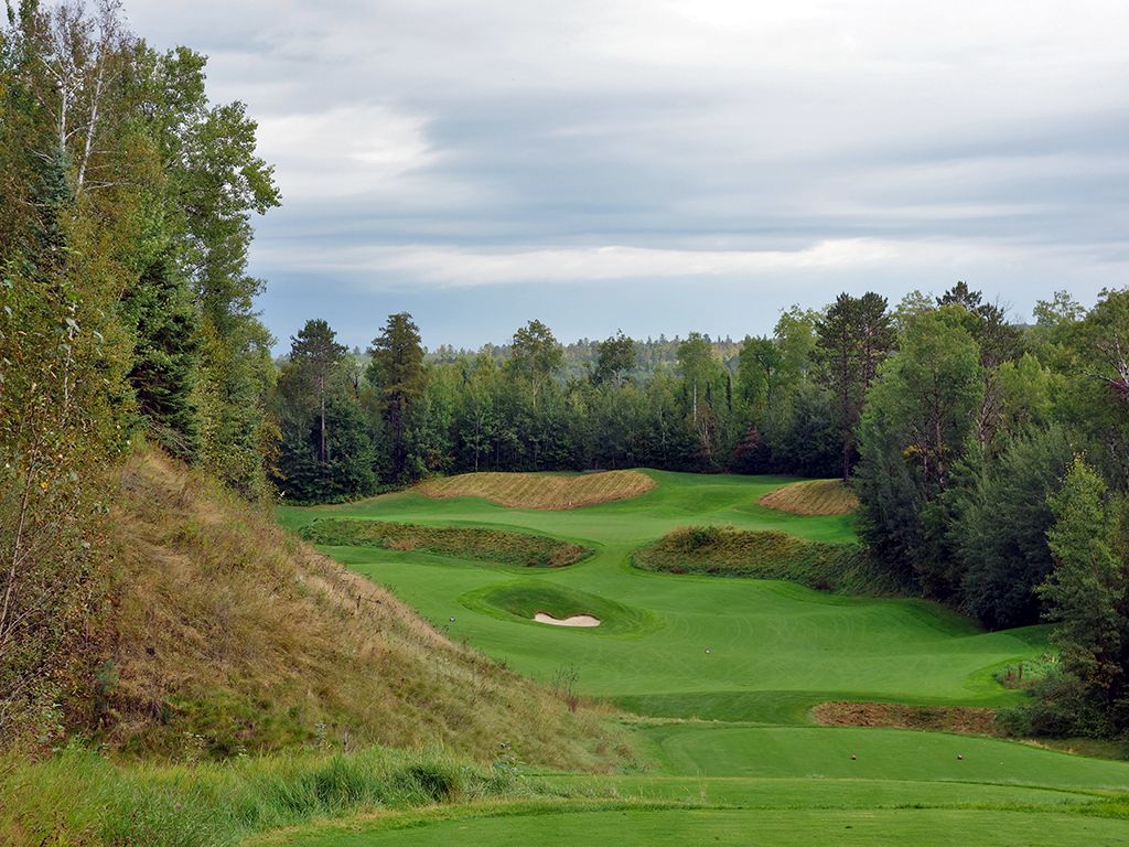 Photographs | GolfCourseGurus