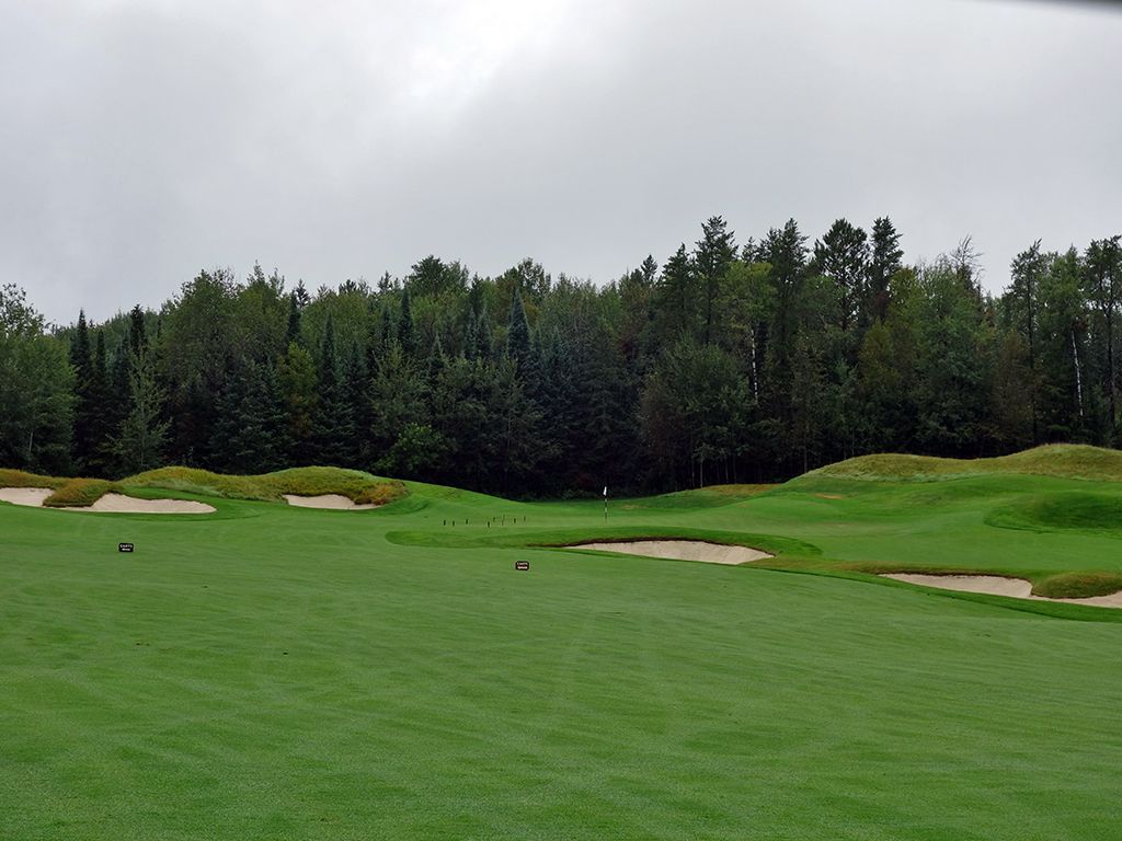 Photographs | GolfCourseGurus