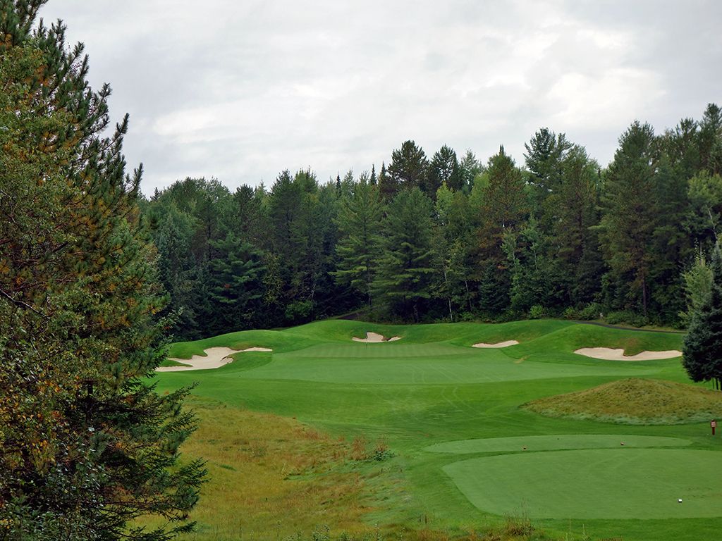 Photographs | GolfCourseGurus