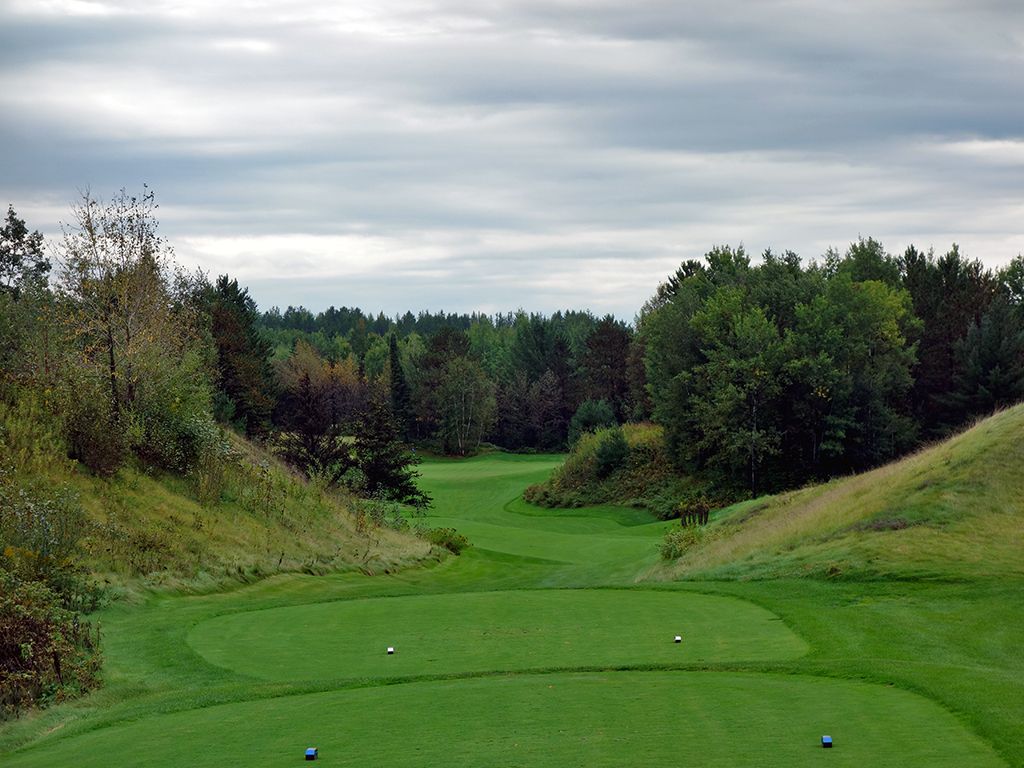 Photographs | GolfCourseGurus