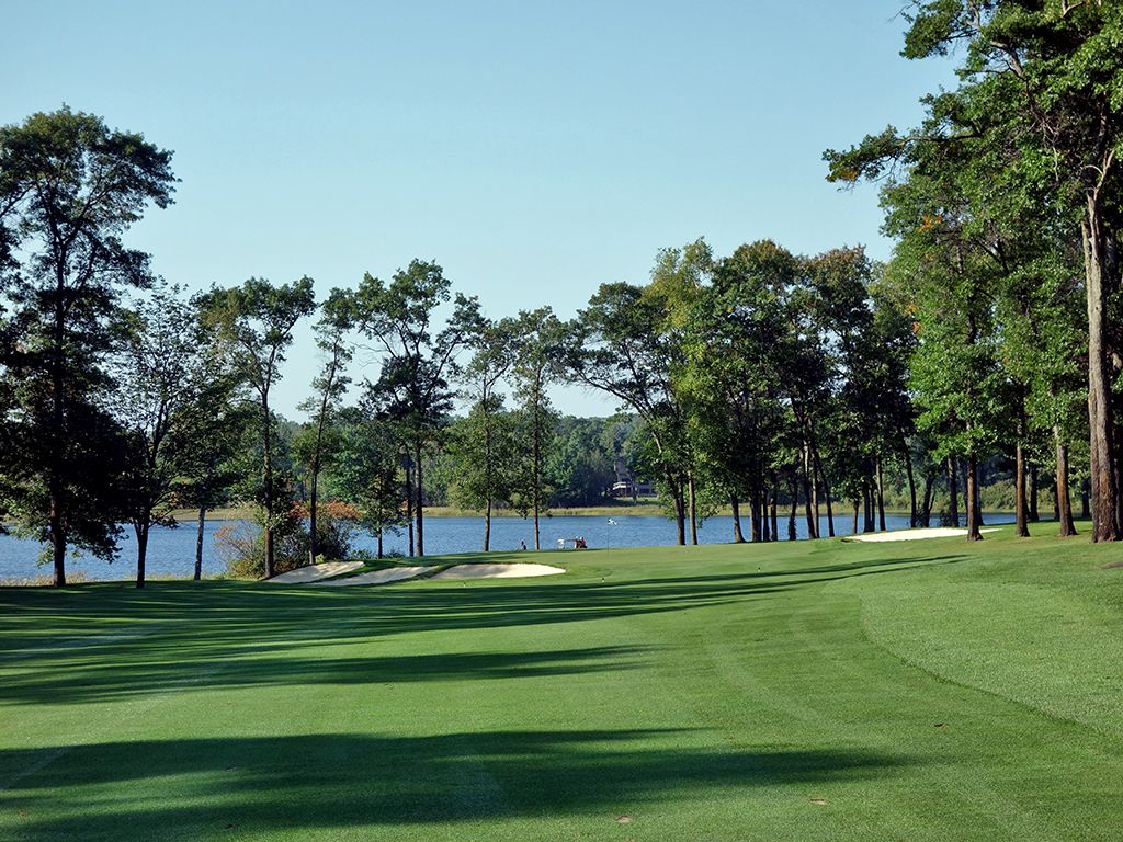 Photographs | GolfCourseGurus