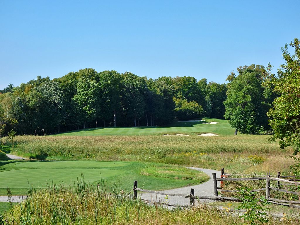 Photographs | GolfCourseGurus