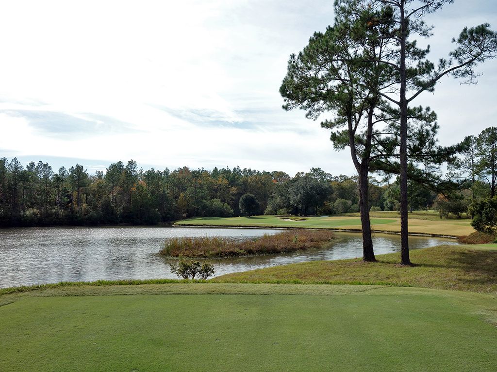 Photographs | GolfCourseGurus