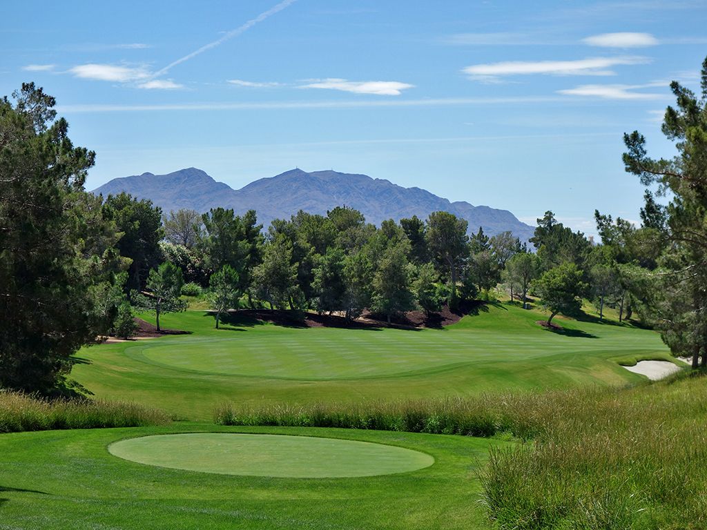 Photographs | GolfCourseGurus